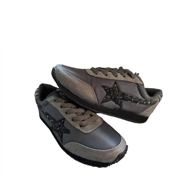 Very G | Shoes | New Very G Vintage Sneakers In Grey | Poshmark